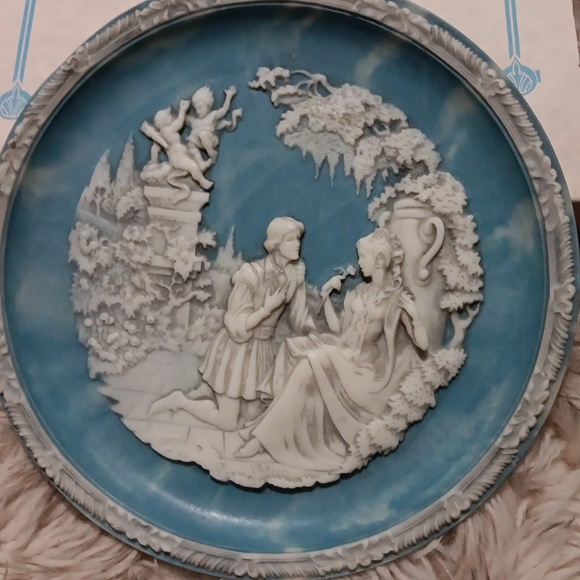 Art | Nib Vintage Collectors Incolay Cameo Stone Love Sonnets Of ...
